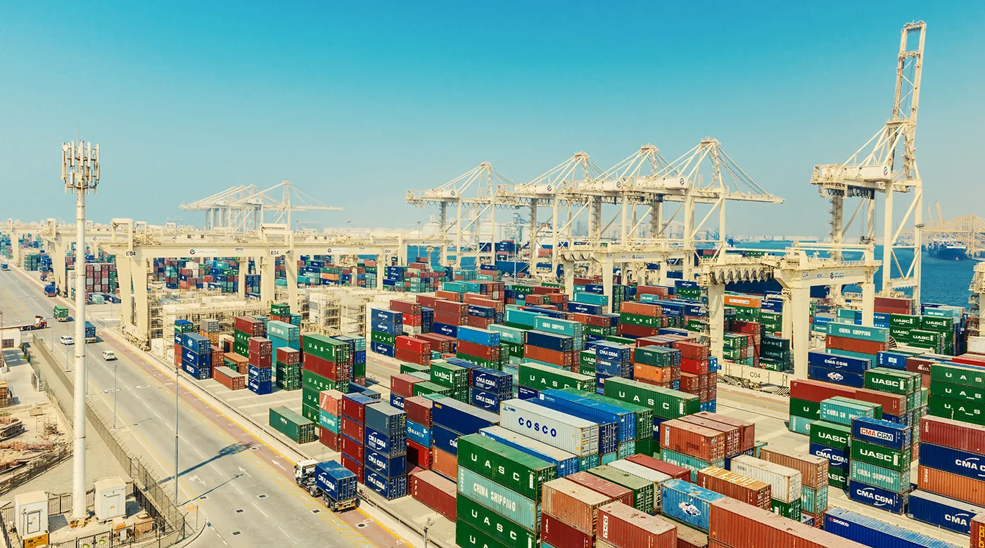 Direct dubai trade container- LMC